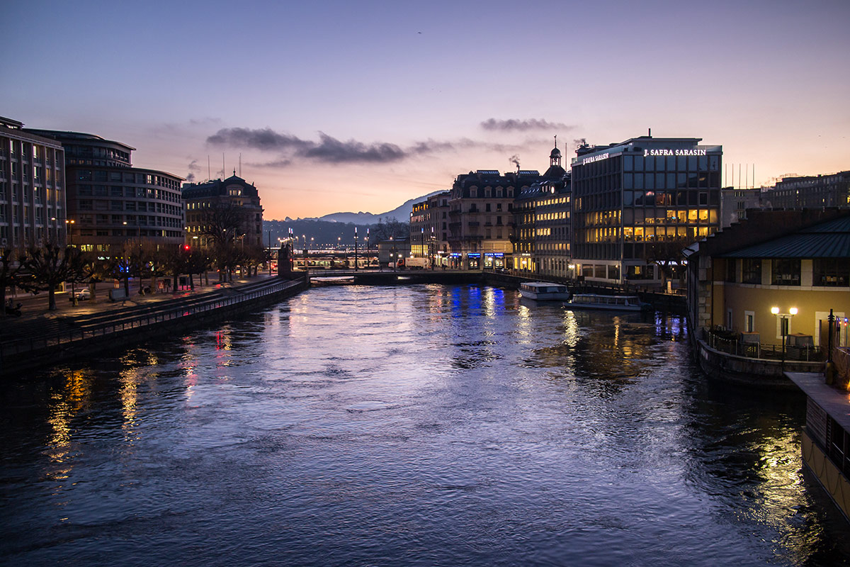 Morning light in Geneva - Photographer Luxembourg